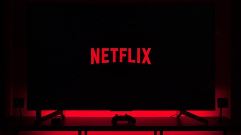 Netflix abbonamento: quale scegliere e quanto costa davvero?