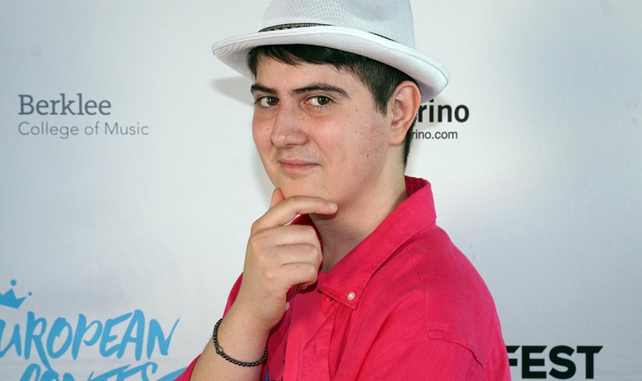 Tour Music Fest 2024: il giovane cantante leccese Antonix in finale