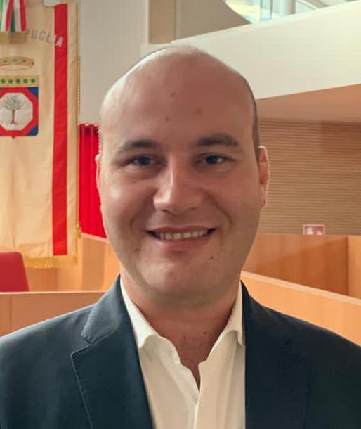 ASL, Mazzotta: “A pochi mesi da elezioni spuntano concorsi”